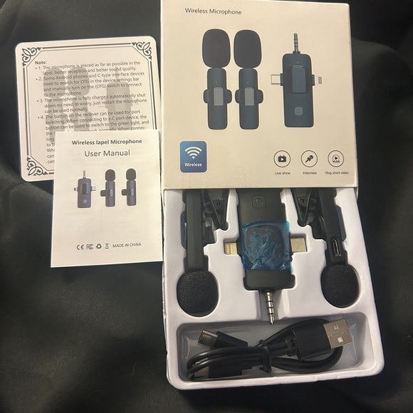 Cell Phones & Accessories | P 3 In 1 Wireless Microphone For Iphone ...